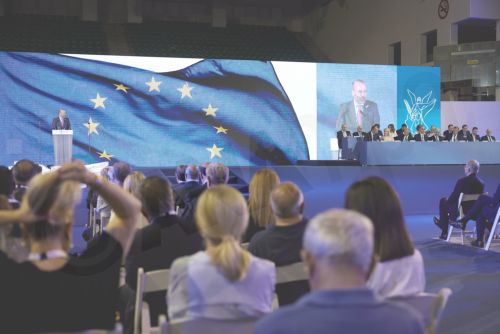 ΜΗΤΣΟΤΑΚΗΣ Κ ΕΠΙΣΚΕΨΗ ΣΤΗΝ ΚΥΠΡΟ
